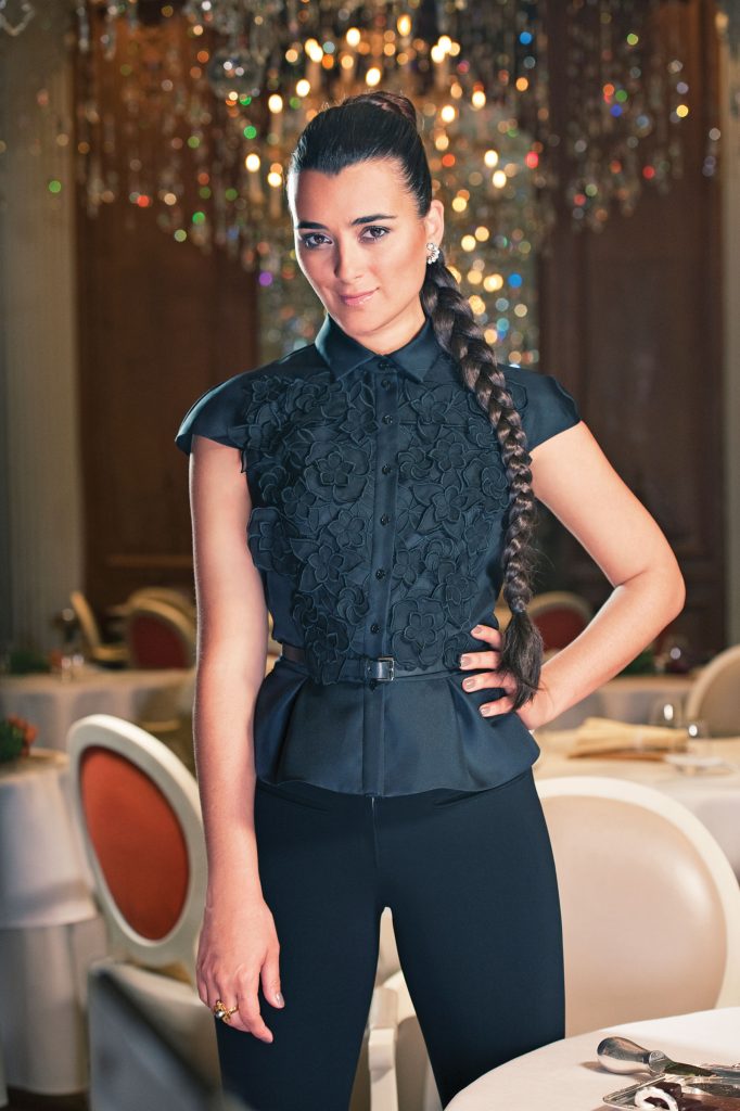 40 Hot Pictures Of Cote De Pablo 12thblog