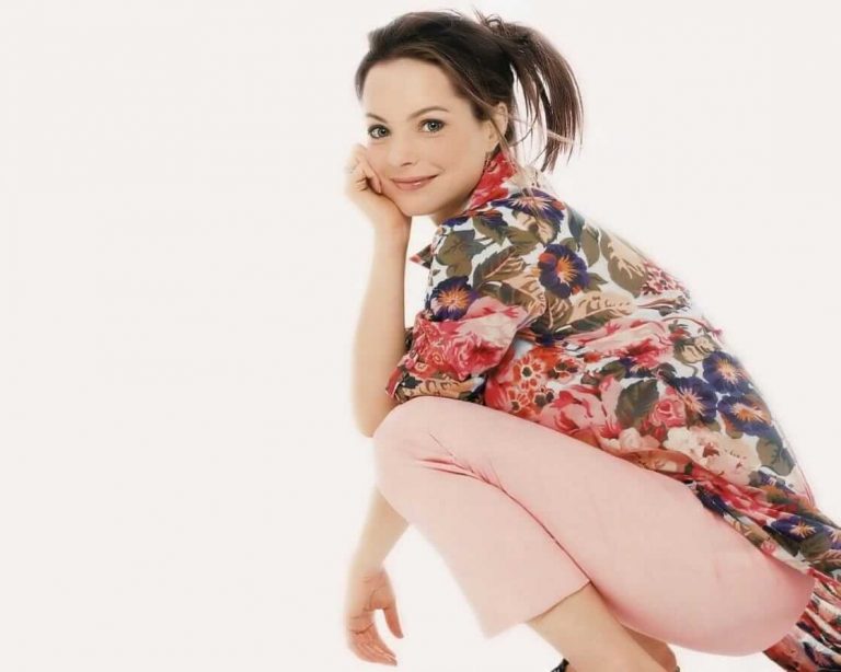 40 Hottest Photos Of Kimberly Williams Paisley 12thblog