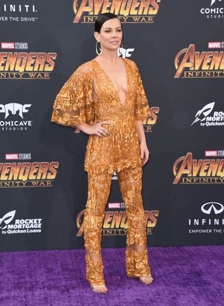 50 Hot And Sexy Evangeline Lilly Photos 12thblog