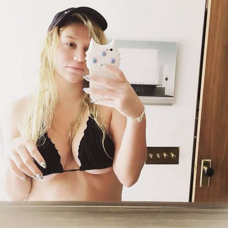 50 Hot And Sexy Kesha Photos 12thblog