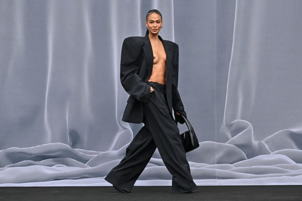 Hot Joan Smalls Nip Slip 12thblog